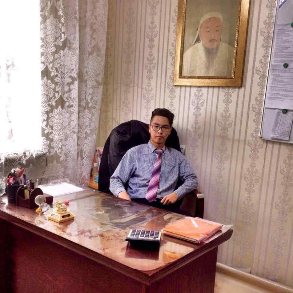 Munkherdene - EasyEDA open source hardware lab