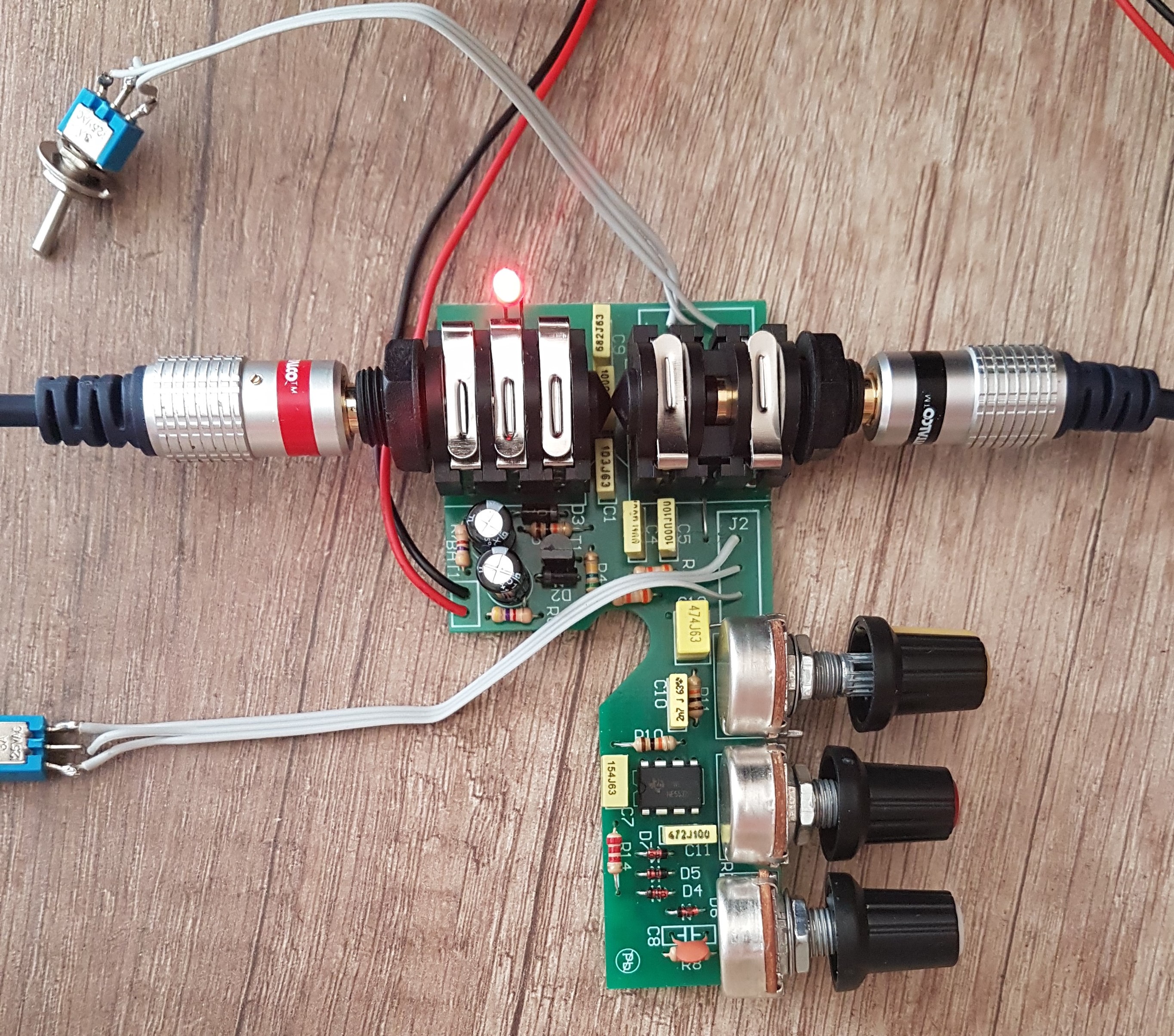 AVT3031_DISTORTION_PLUS - EasyEDA open source hardware lab