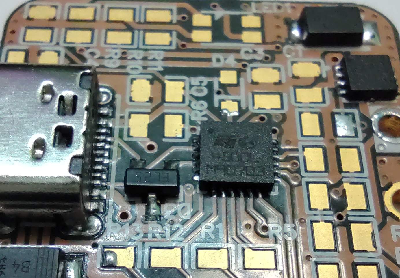 Blood Brother - EasyEDA open source hardware lab