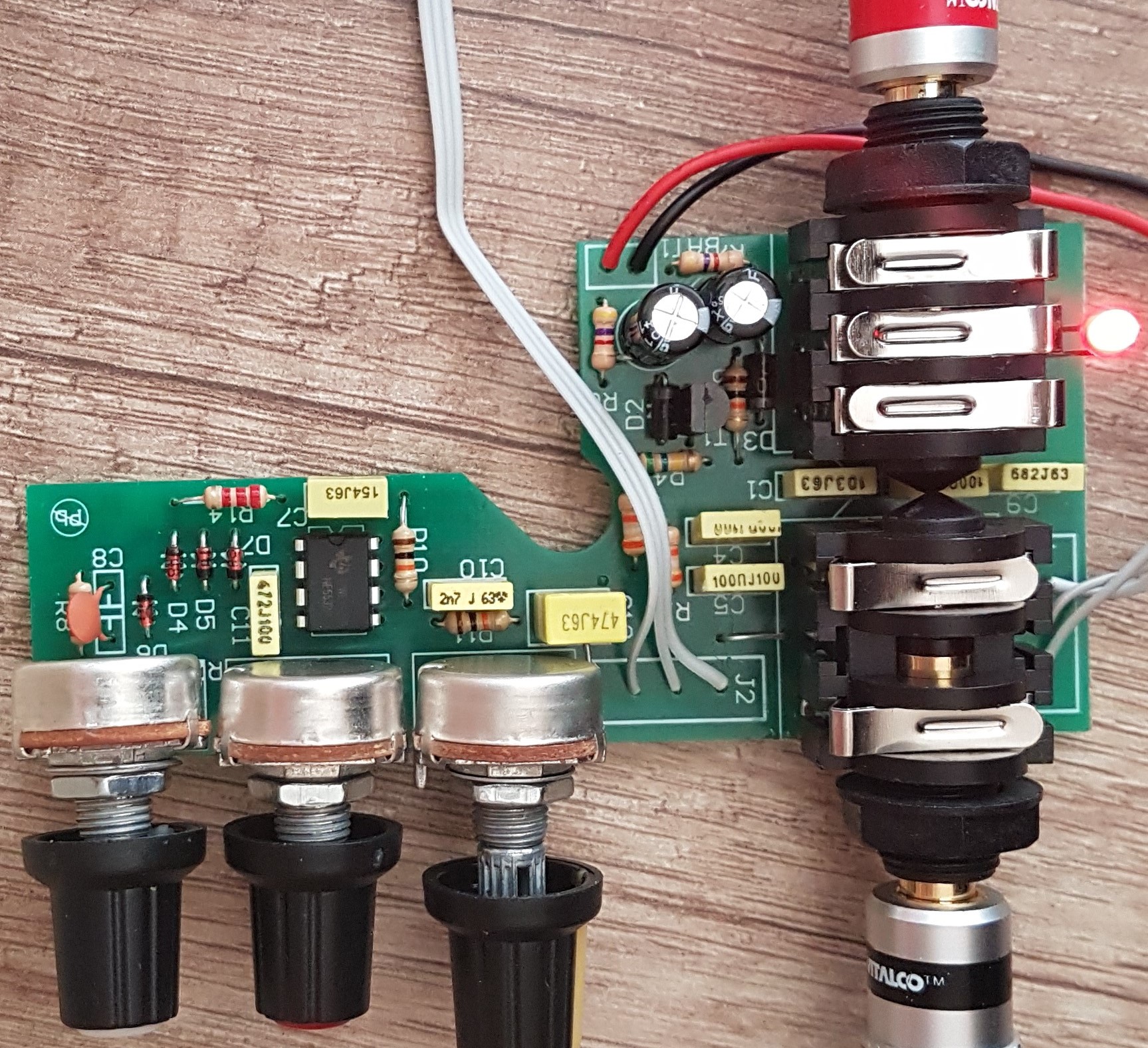 AVT3031_DISTORTION_PLUS - EasyEDA open source hardware lab