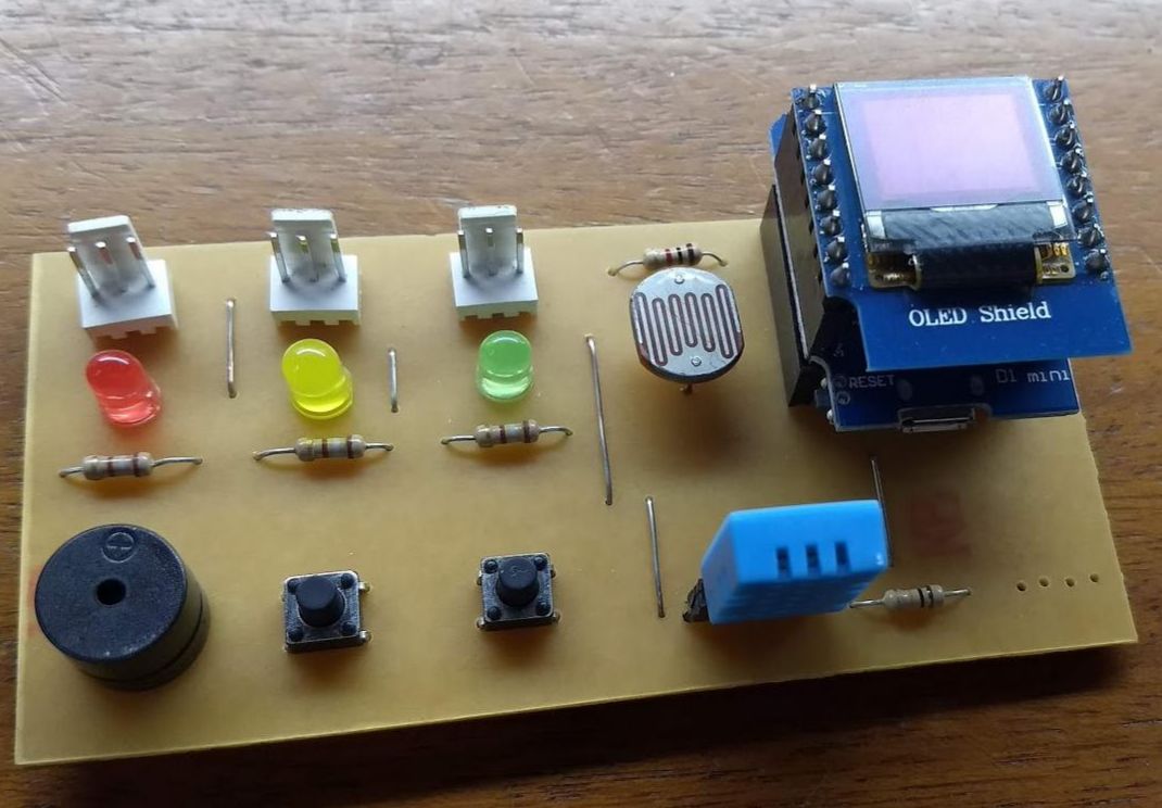 PyTrainer Basic - Platform for creating and sharing projects - OSHWLab