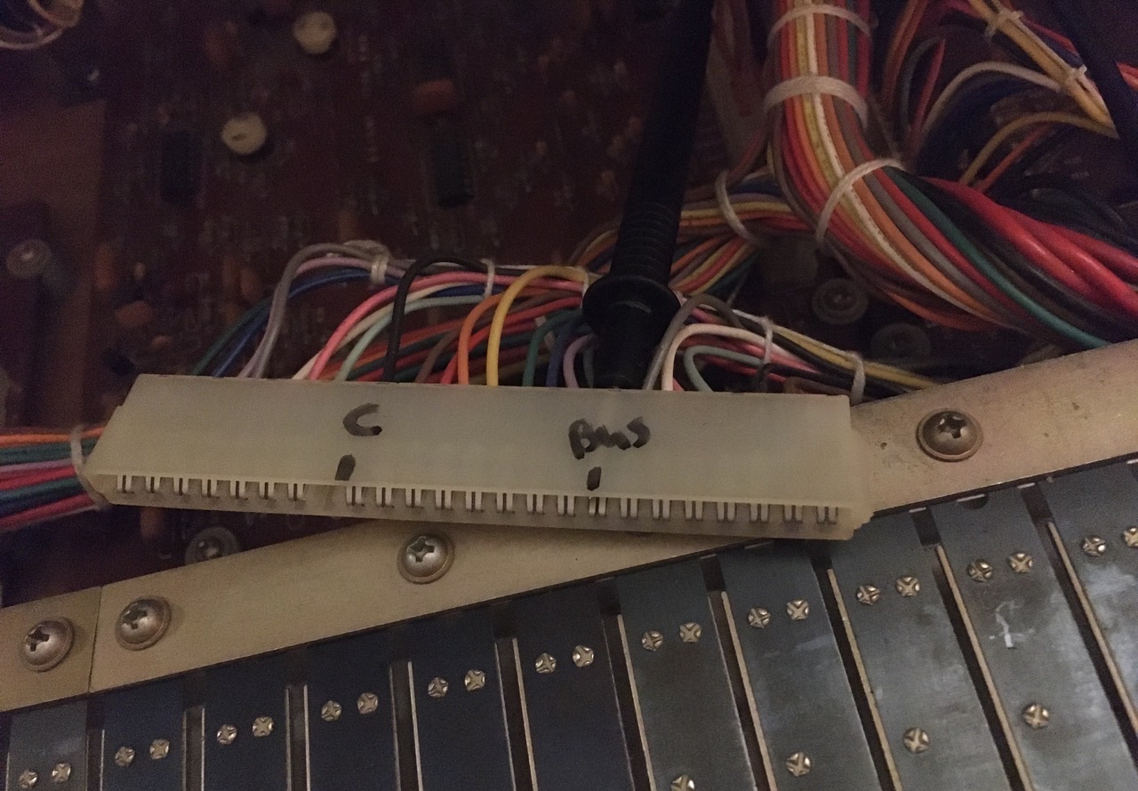 Hammond Edge connector - Platform for creating and sharing projects - OSHWLab